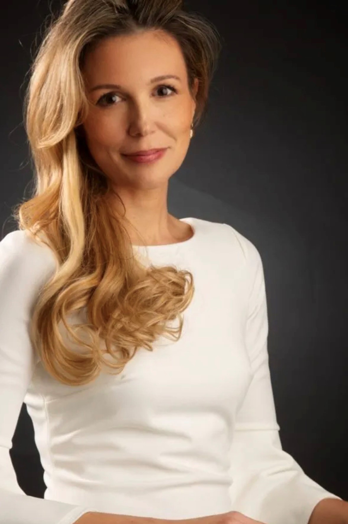 About | Reveiz Law Firm | Family & Immigration Law